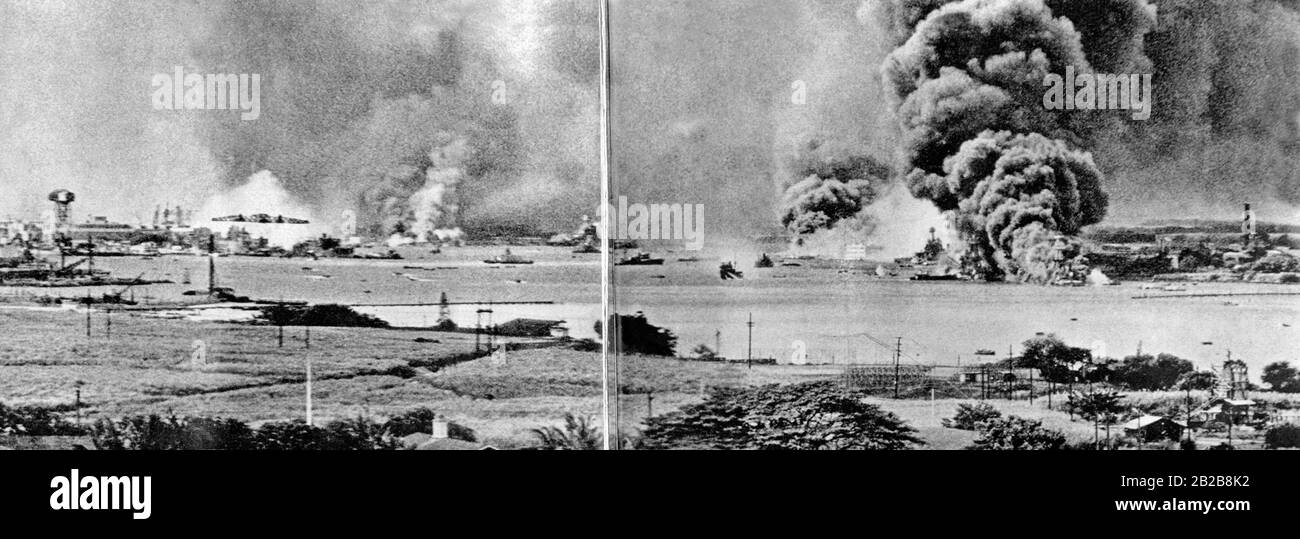 View over the US-American naval base Pearl Harbor after the Japanese ...