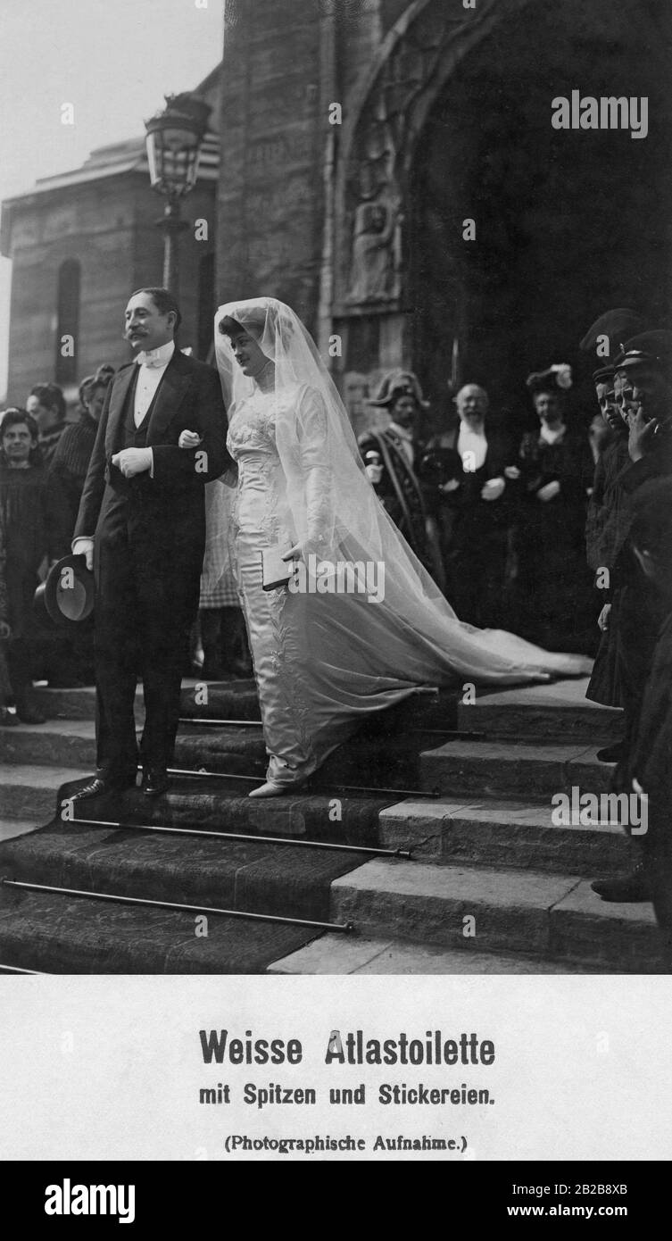 Red white church in Black and White Stock Photos & Images - Alamy