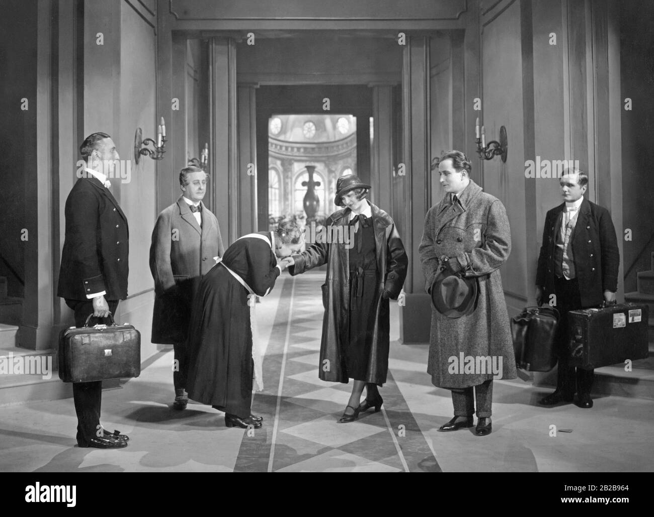 Married couple with chauffeur, servant and chambermaid Stock Photo - Alamy