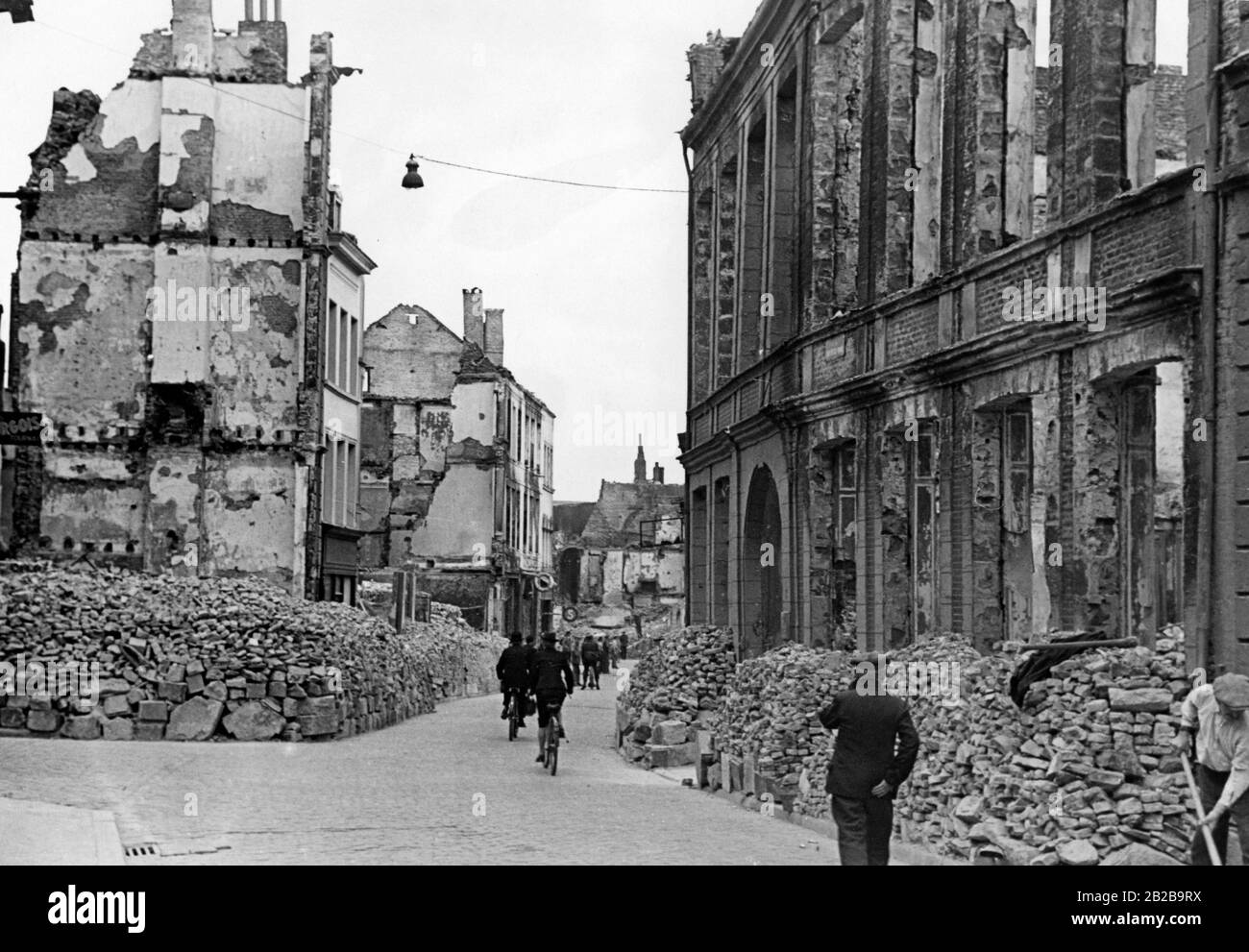 Cities that were destroyed in France during the Second World War ...