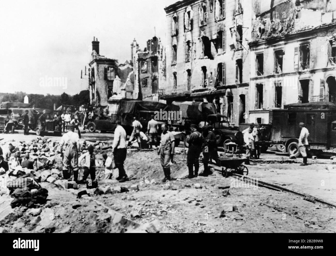 Battle damage repair hi-res stock photography and images - Alamy