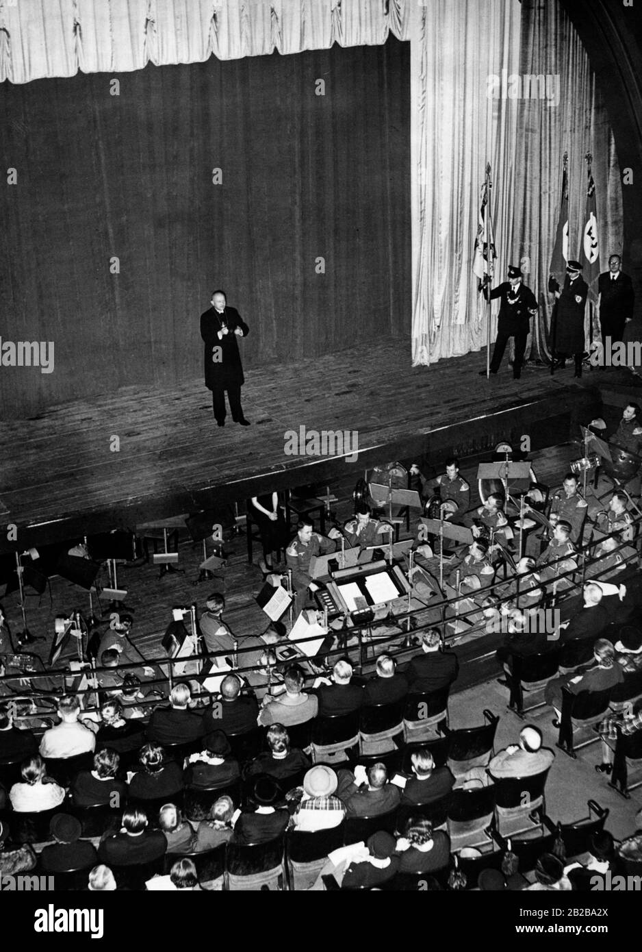 Reich Bishop Ludwig Johann Heinrich Müller during his speech at a rally ...