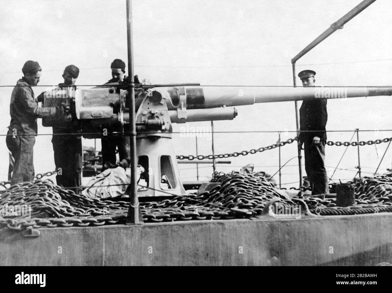 Prohibition: The cannon of a patrol boat in America Stock Photo - Alamy