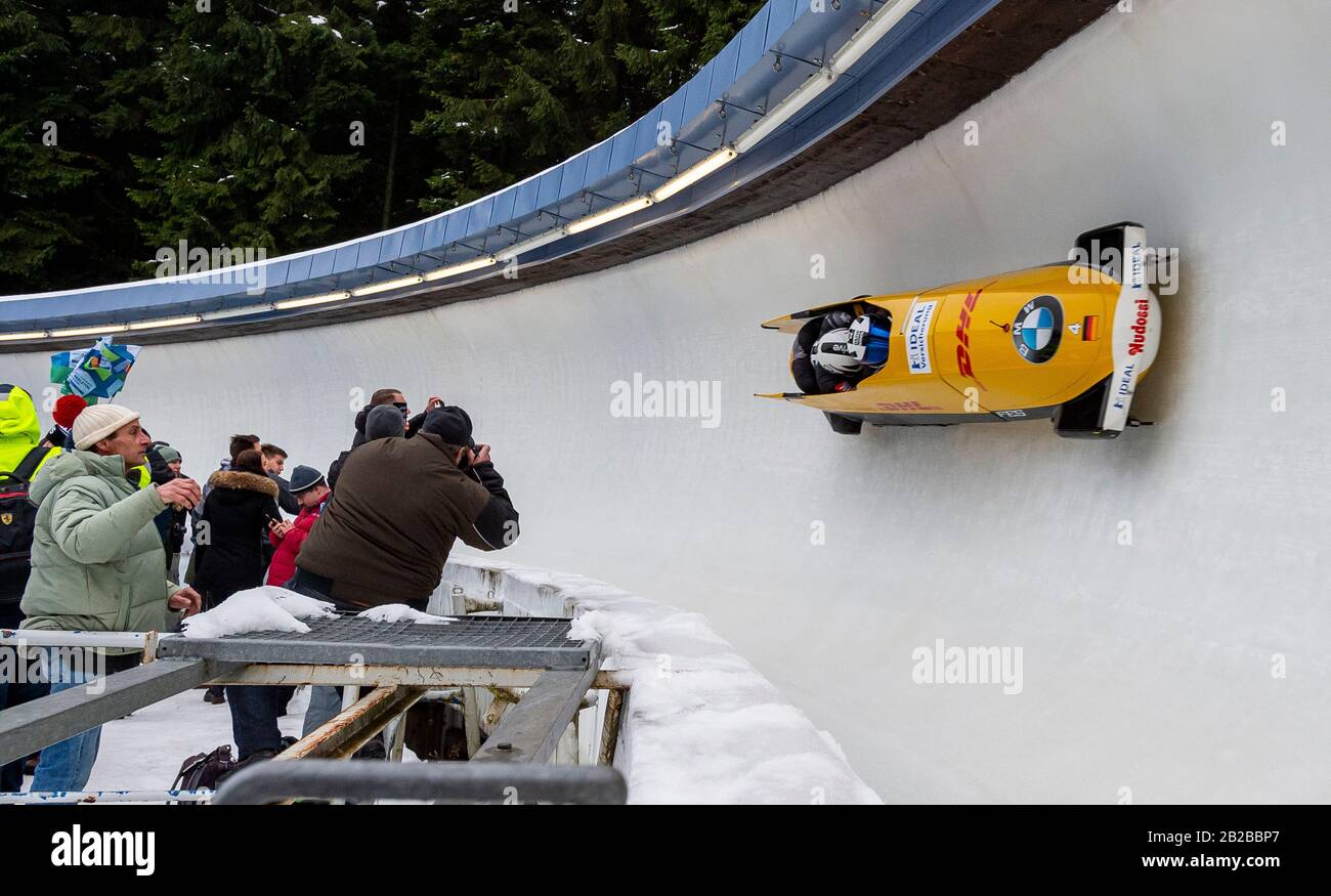 Bobsled hi-res stock photography and images - Alamy