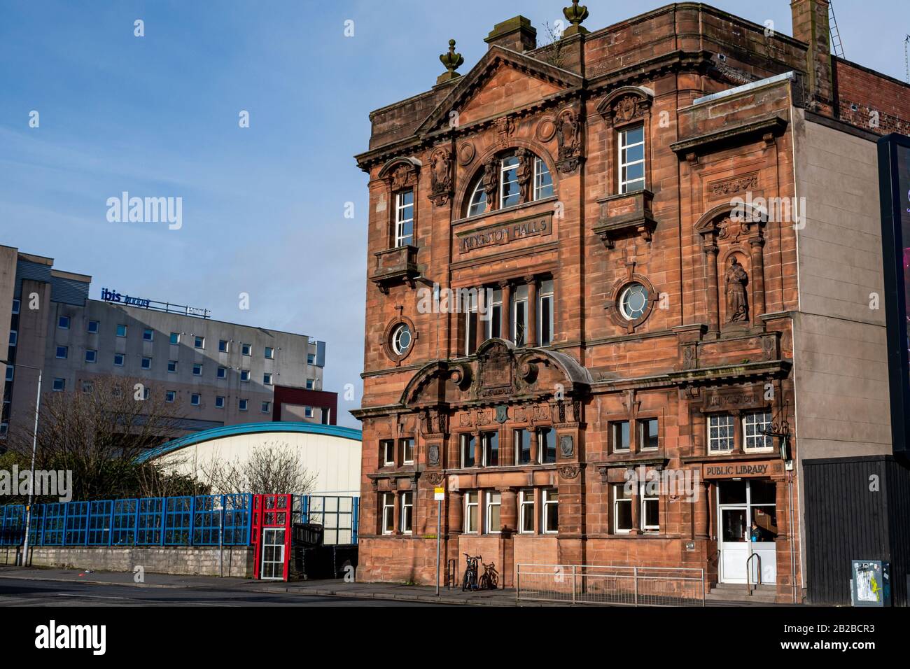 Glasgow housing scheme hi-res stock photography and images - Alamy