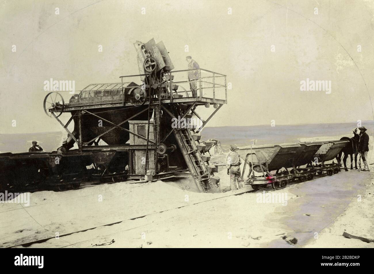 Steam powered washing machine hi-res stock photography and images - Alamy