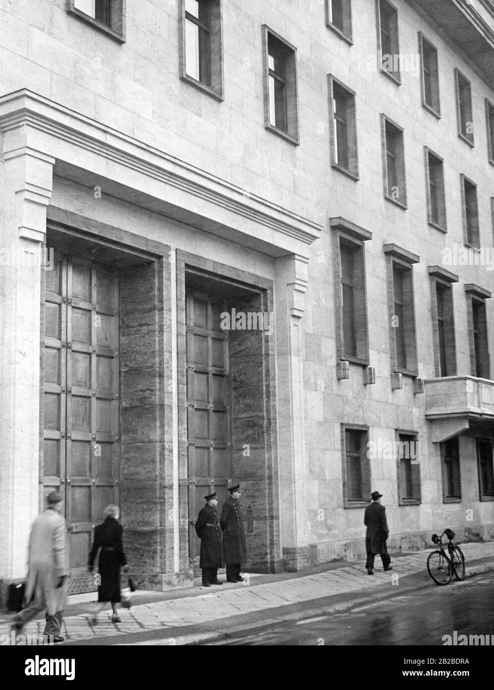 Reich chancellery berlin hi-res stock photography and images - Alamy