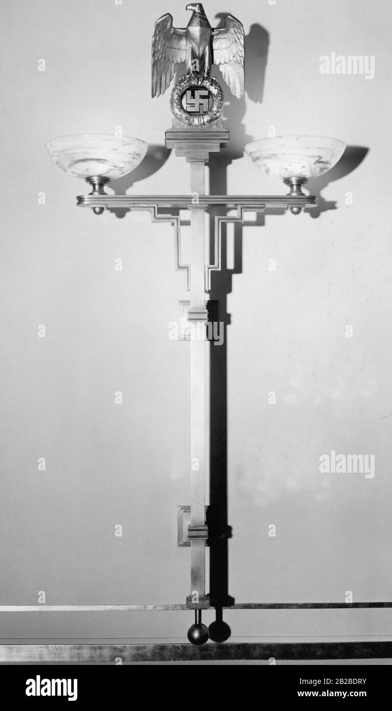 Berlin reich chancellery building hi-res stock photography and images ...