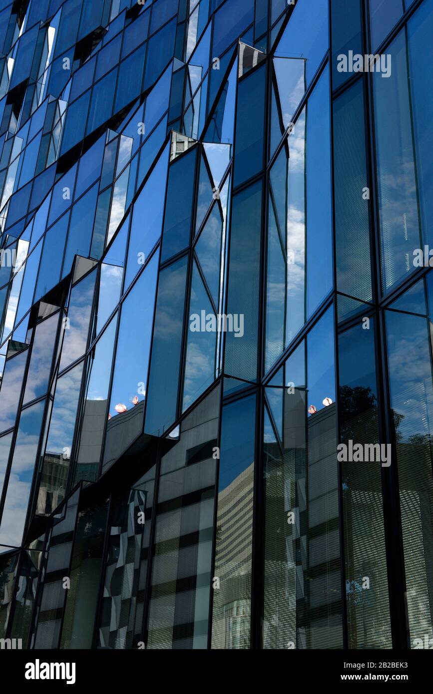 Reflection reflections glass hi-res stock photography and images - Alamy