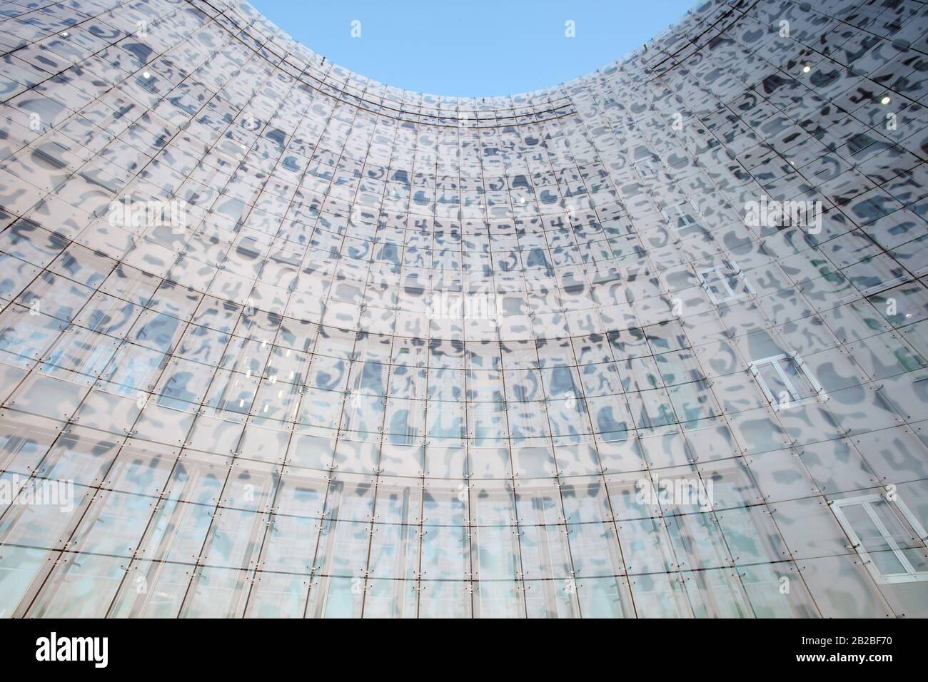 Facade of university library hi-res stock photography and images - Alamy