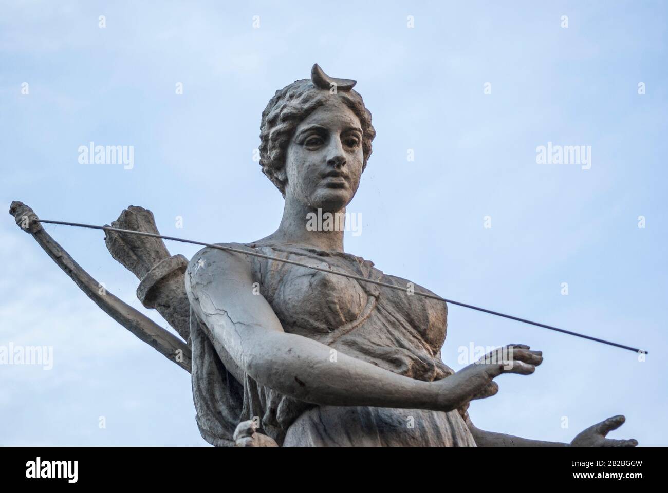 Statue of archimedes hi-res stock photography and images - Alamy