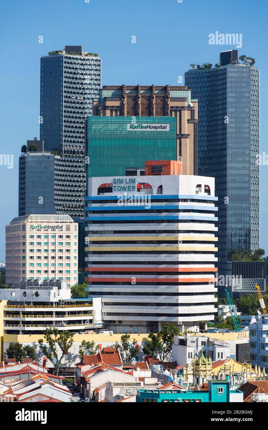 Modern buildings and shophouses, Singapore, southeast asia Stock Photo ...
