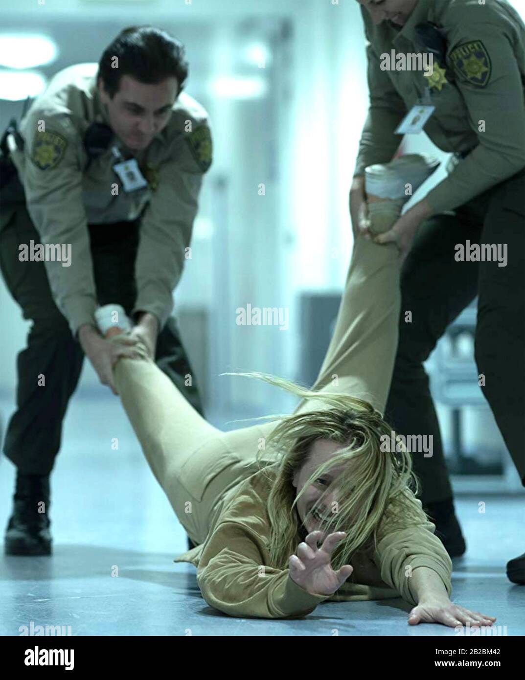 THE INVISIBLE MAN 2020 Universal Pictures film with Elisabeth Moss ...