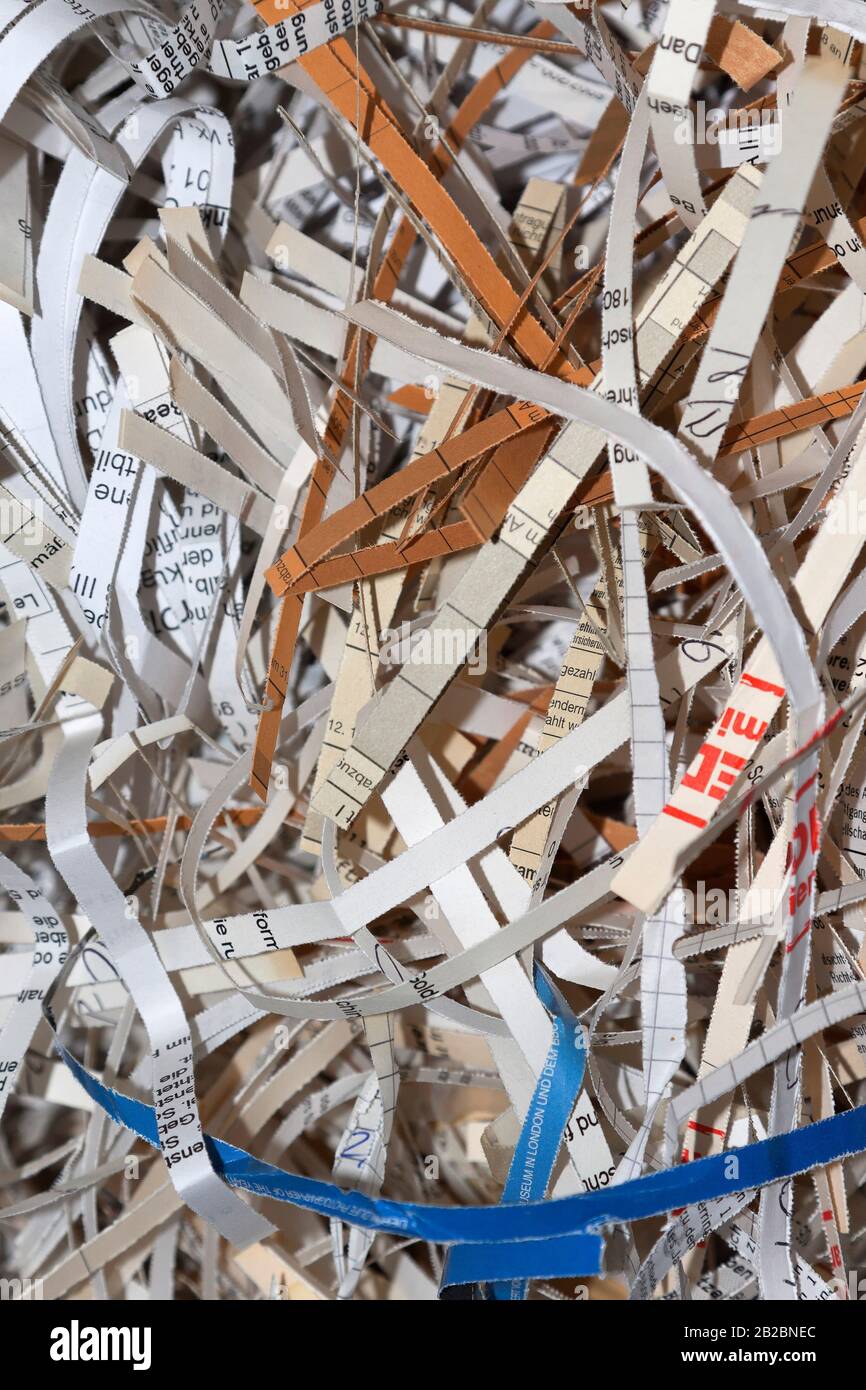 Close up detail of shredded paper Stock Photo - Alamy