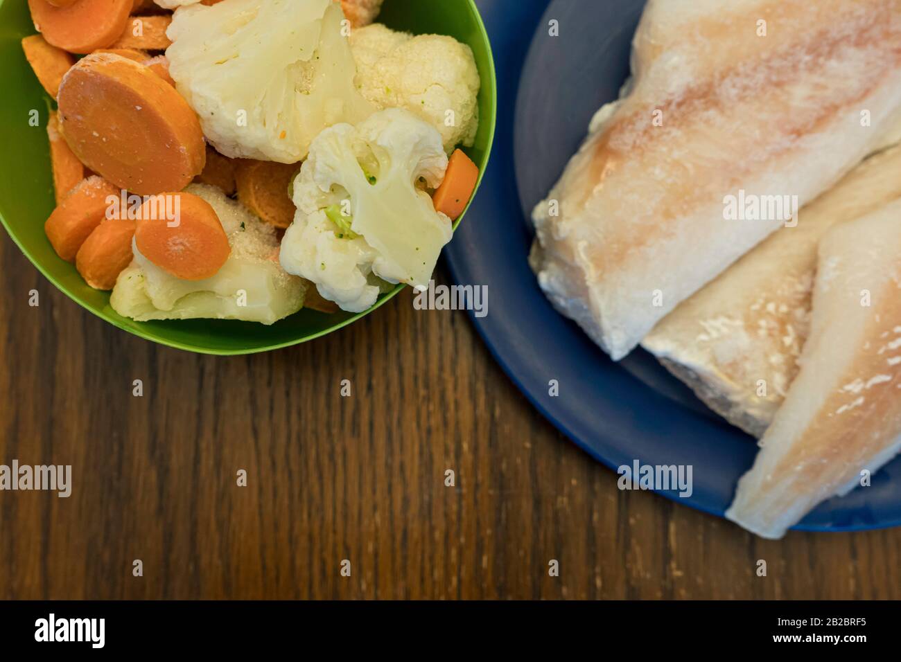 Defrosting fish hi-res stock photography and images - Alamy