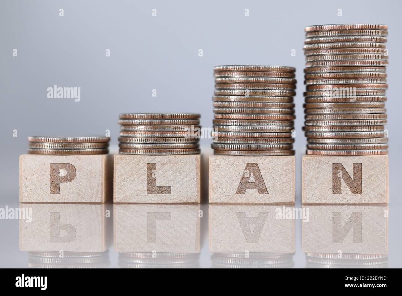 Column of cubes hi-res stock photography and images - Alamy