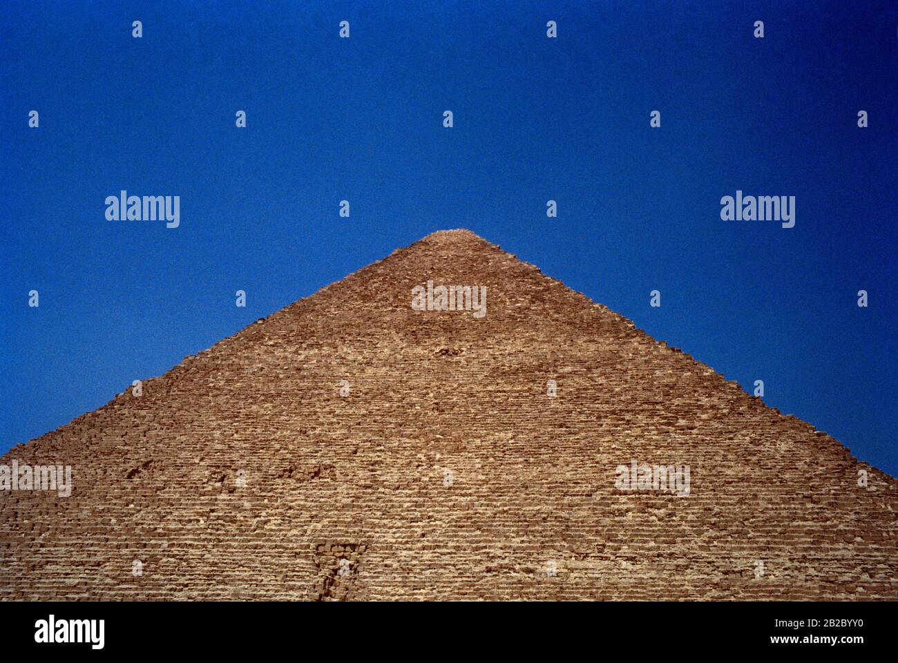 Khufu pyramid building hi-res stock photography and images - Alamy