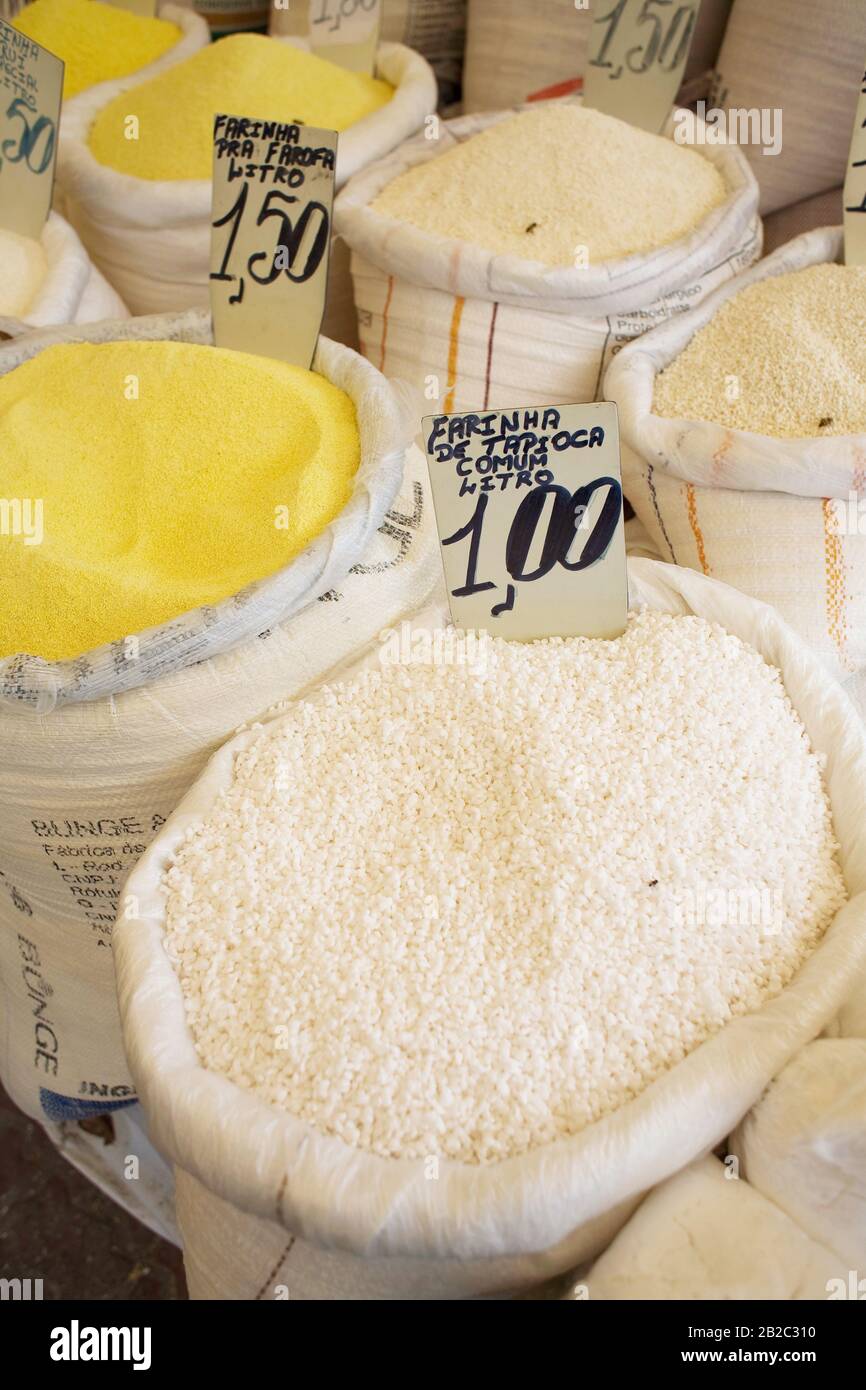 Sacks of flour hi-res stock photography and images - Alamy