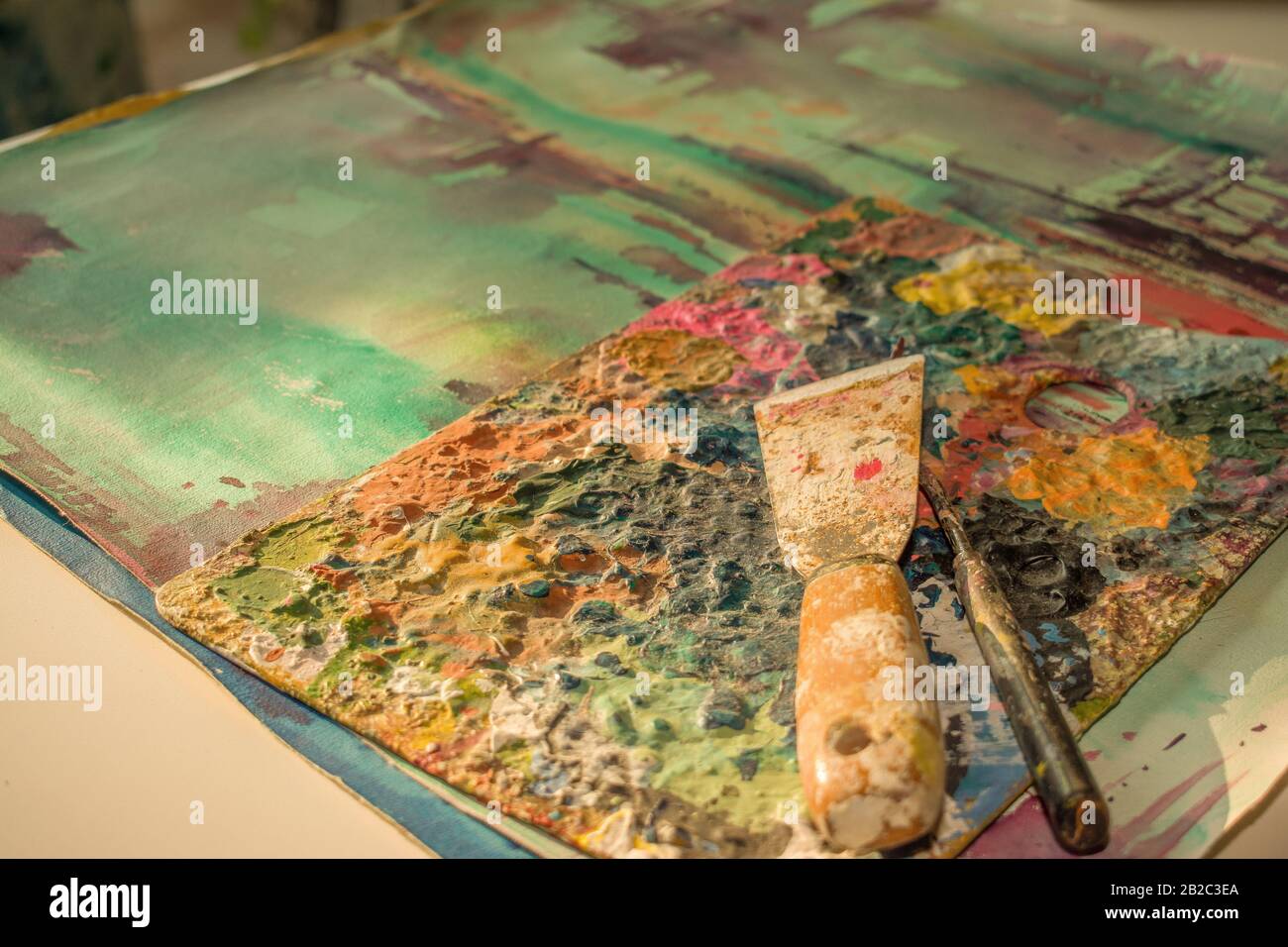 Working artist tools mixing hi-res stock photography and images - Alamy