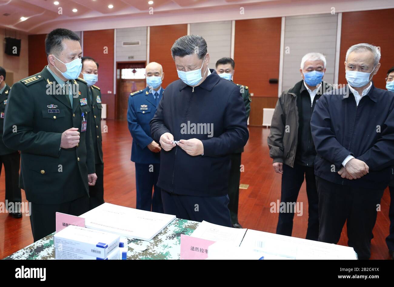 Medical kit military hi-res stock photography and images - Alamy