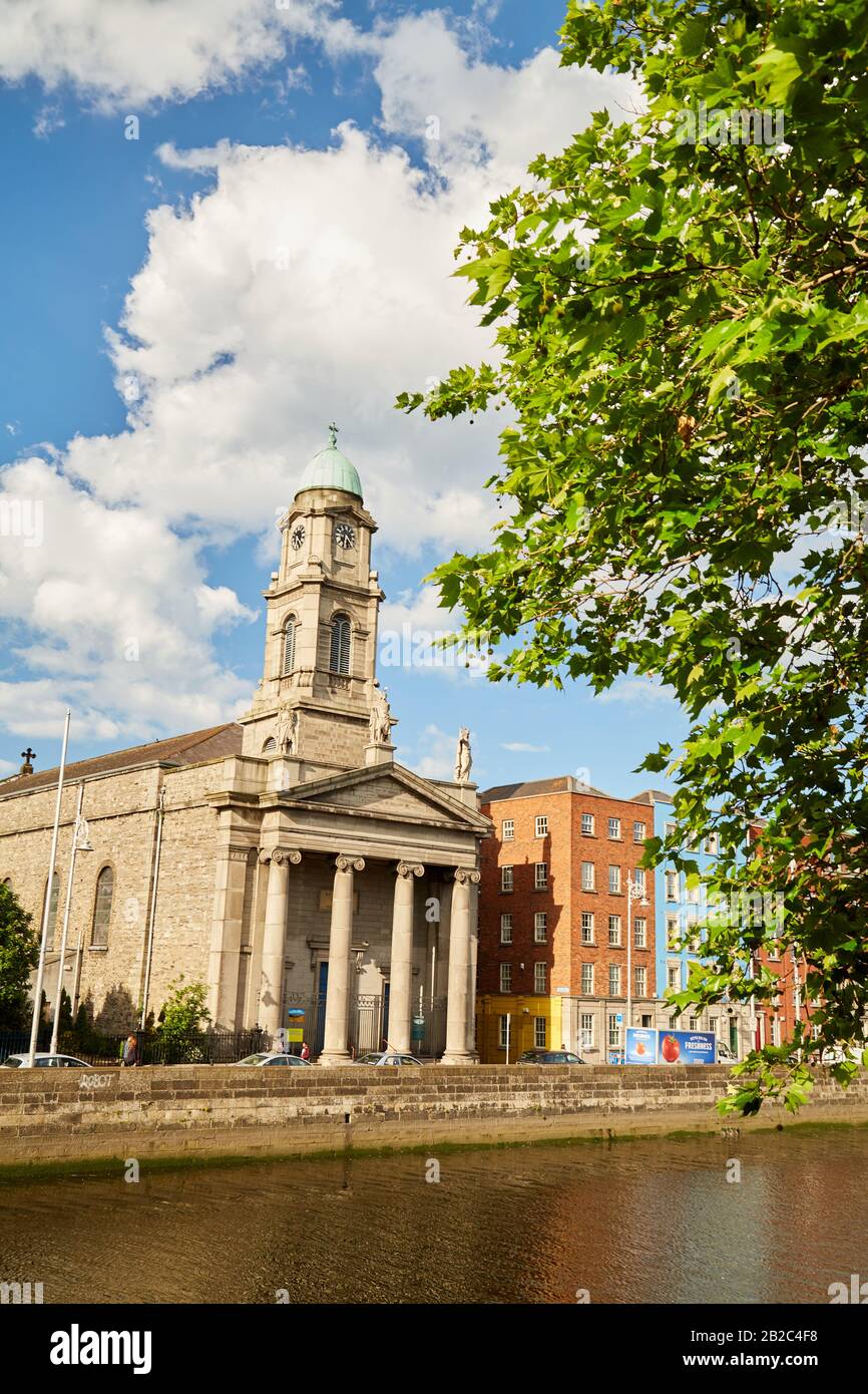 A view along the quays in Dublin City, Ireland Stock Photo - Alamy