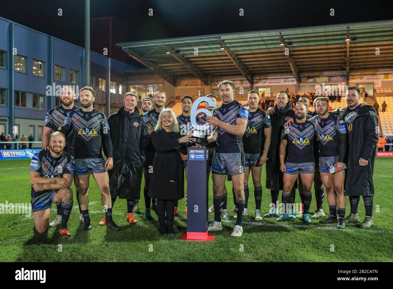 The roger millward trophy hi-res stock photography and images - Alamy