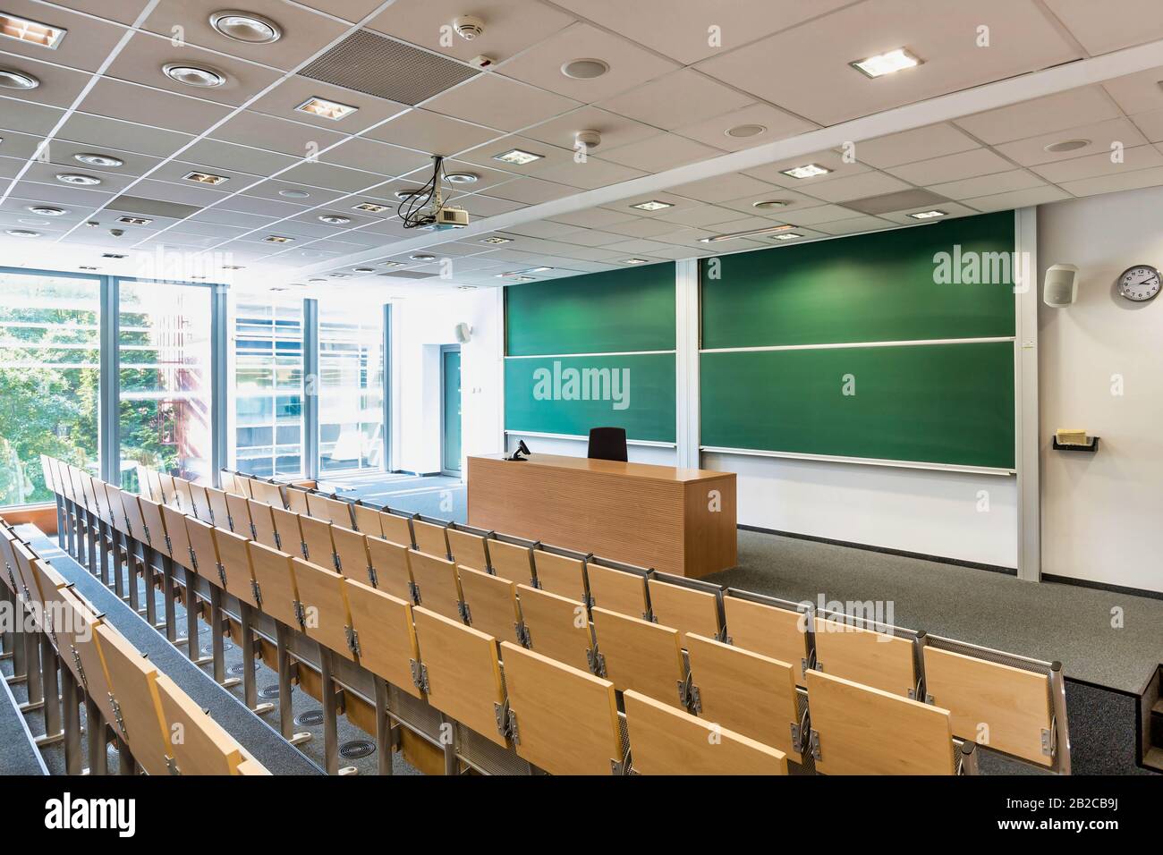 Photo of empty classroom in school Stock Photo - Alamy