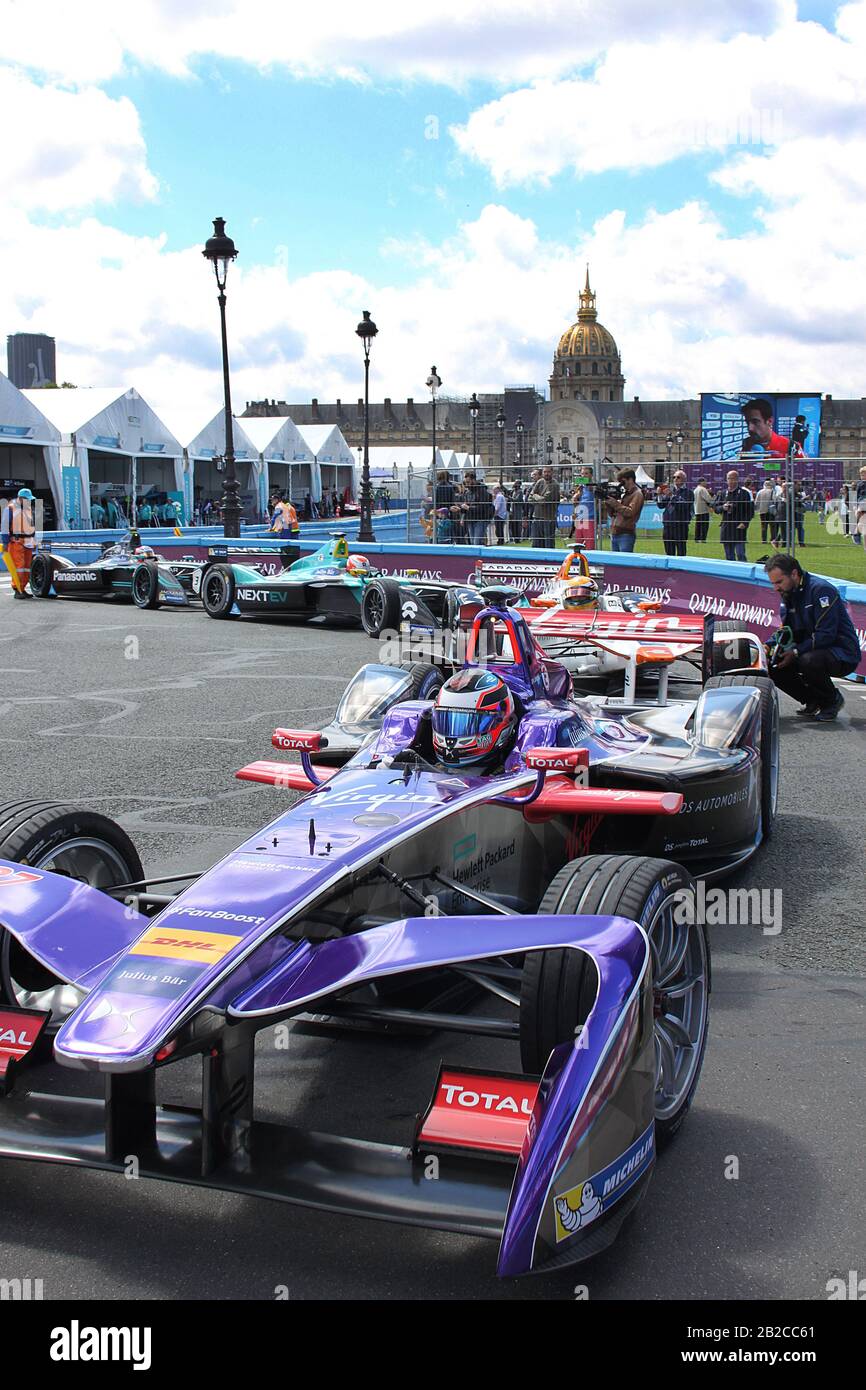 E paris hi-res stock photography and images - Alamy