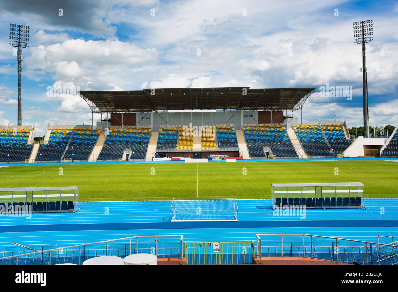 Full view olympic stadium hi-res stock photography and images - Alamy