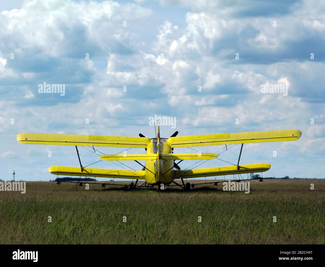 Bi Wing Airplane High Resolution Stock Photography and Images - Alamy