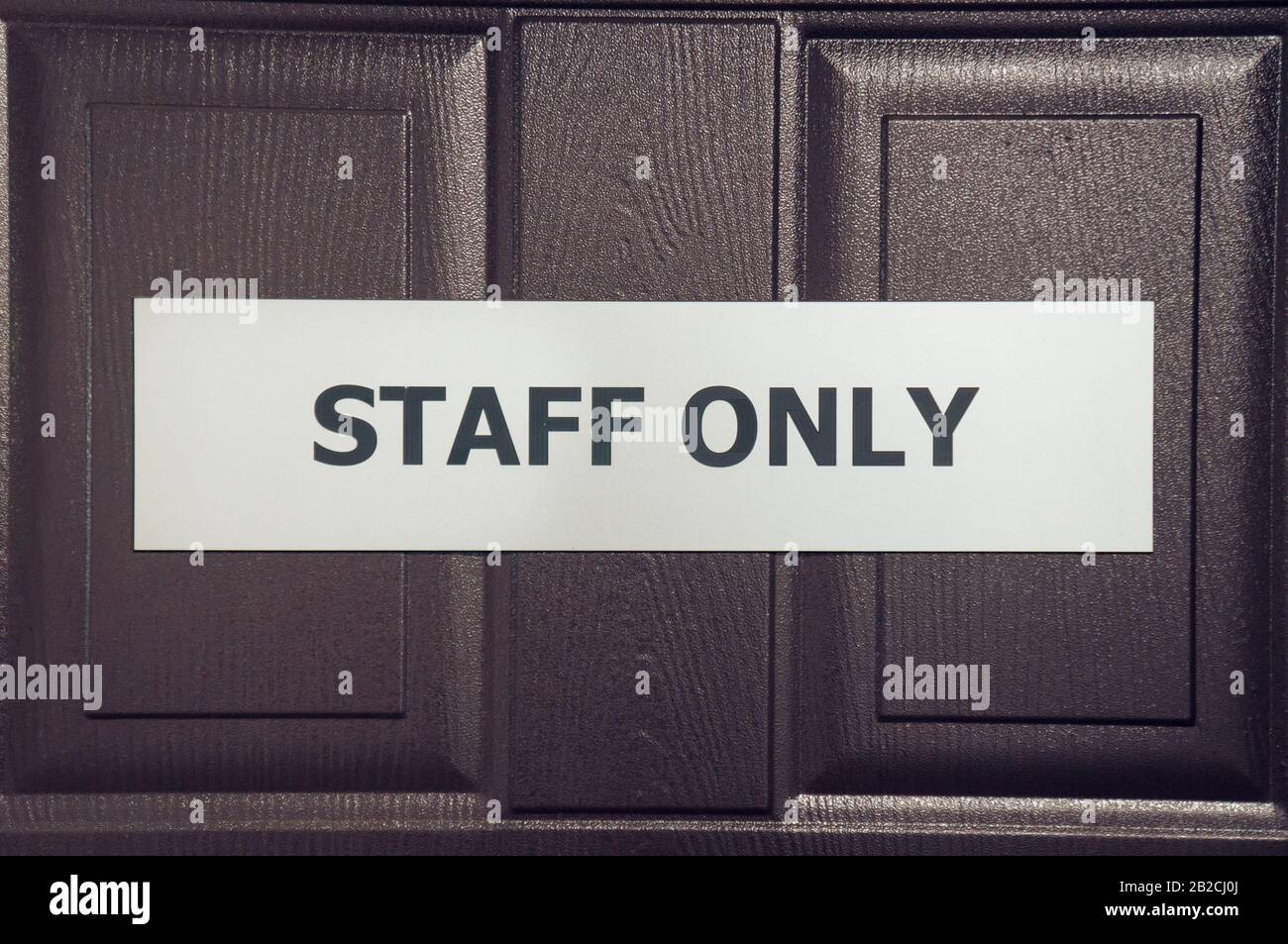 Authorized entry only sign hi-res stock photography and images - Alamy