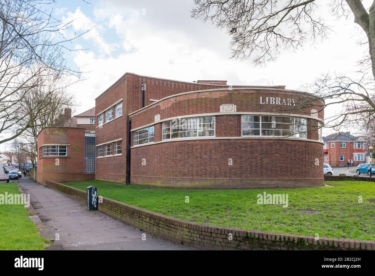 Thimblemill Library in Smethwick, West Midlands was designed in a ...