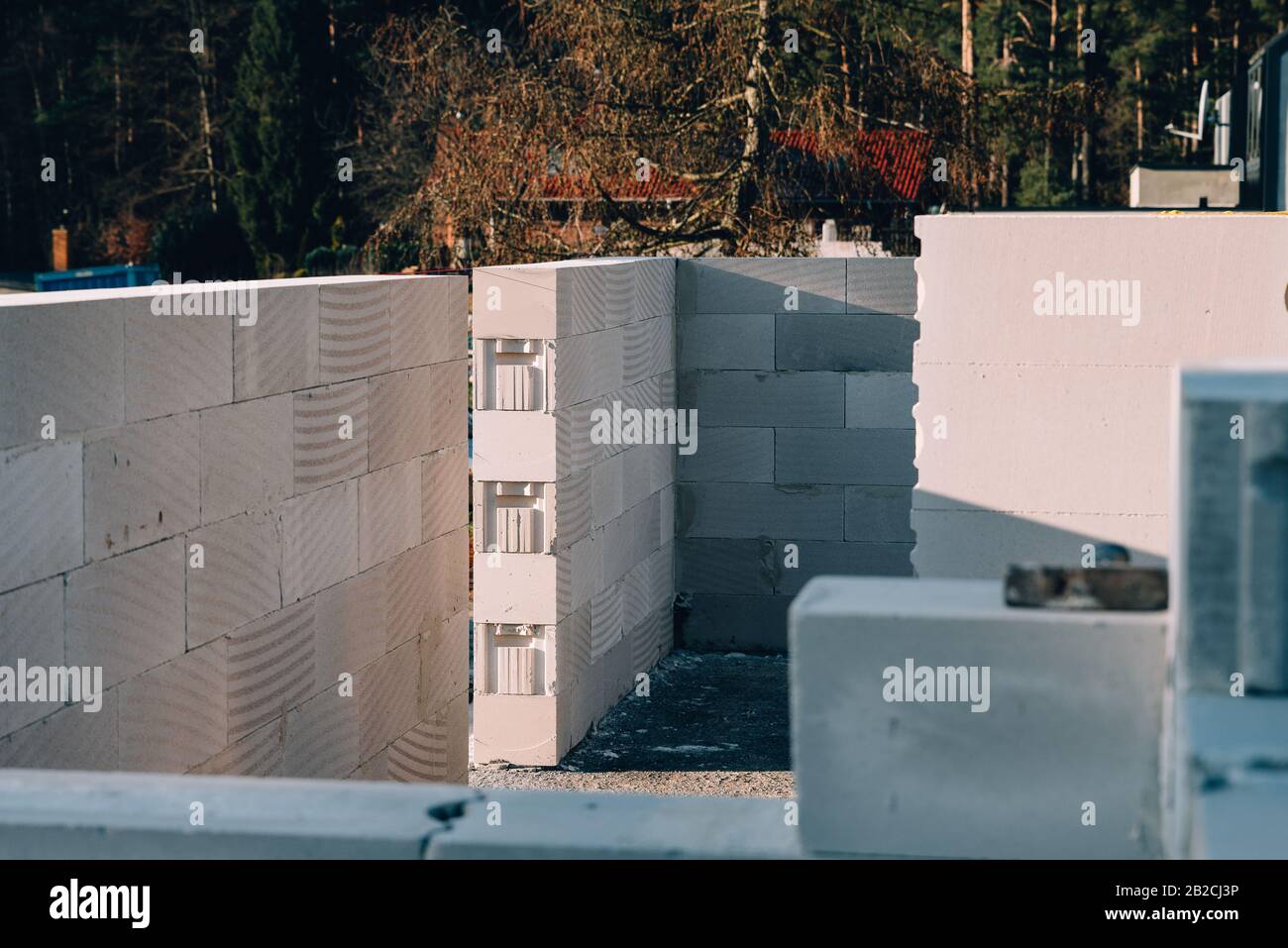Construction of walls made of cellular concrete Stock Photo - Alamy