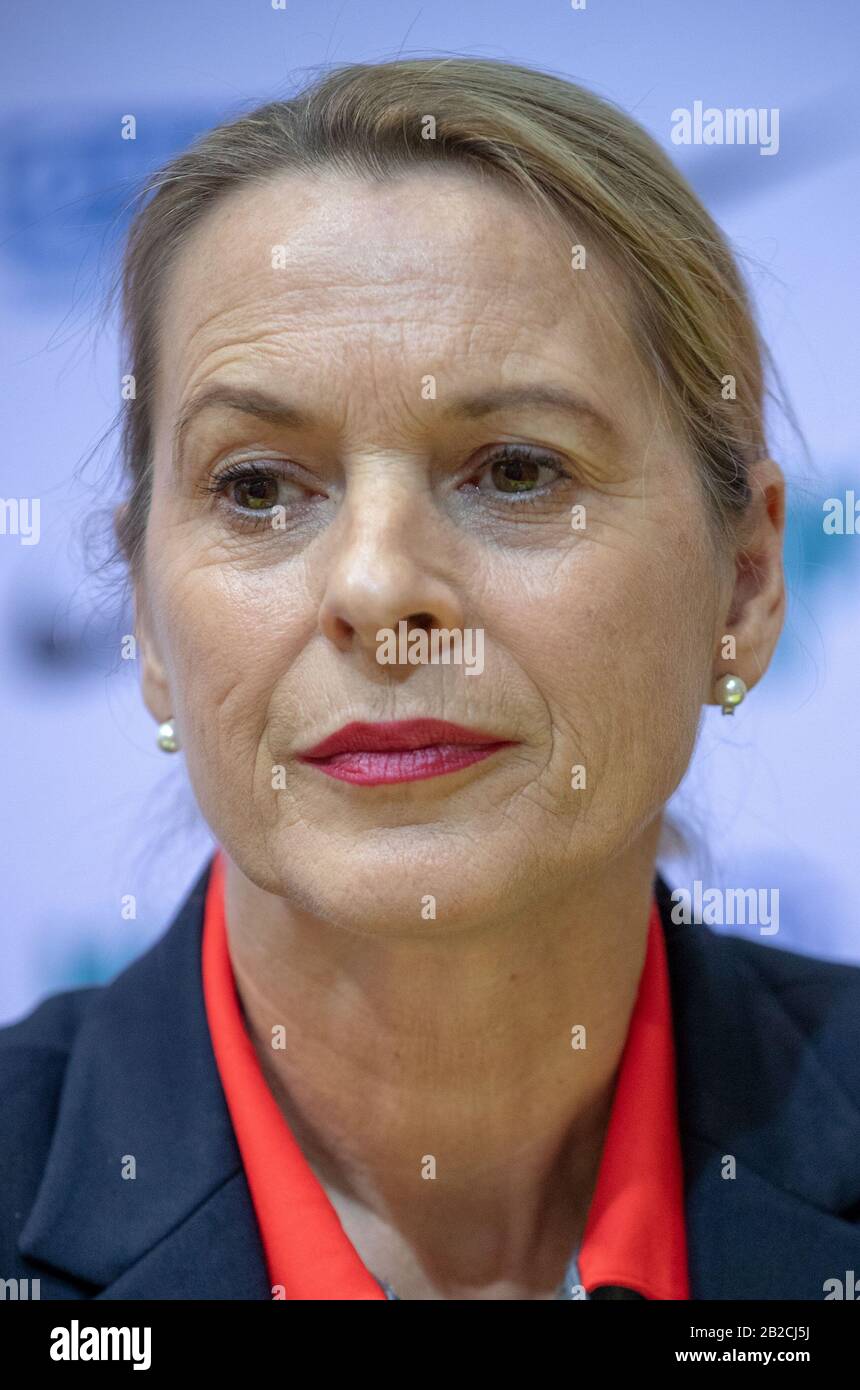 Laura Stryker's Instagram, Twitter & Facebook on IDCrawl