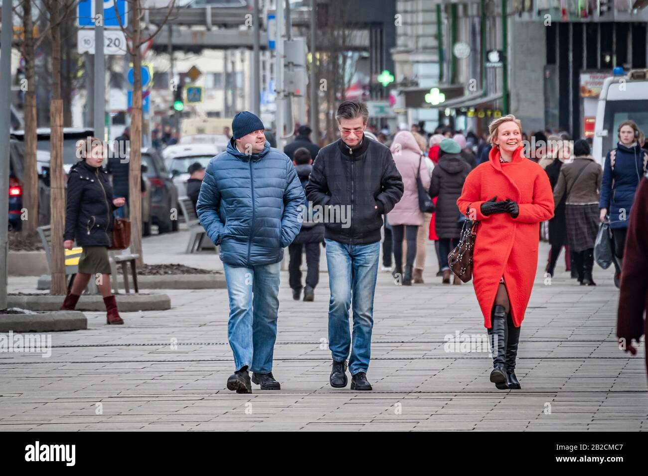 People on the streets of Moscow, Russia Stock Photo - Alamy
