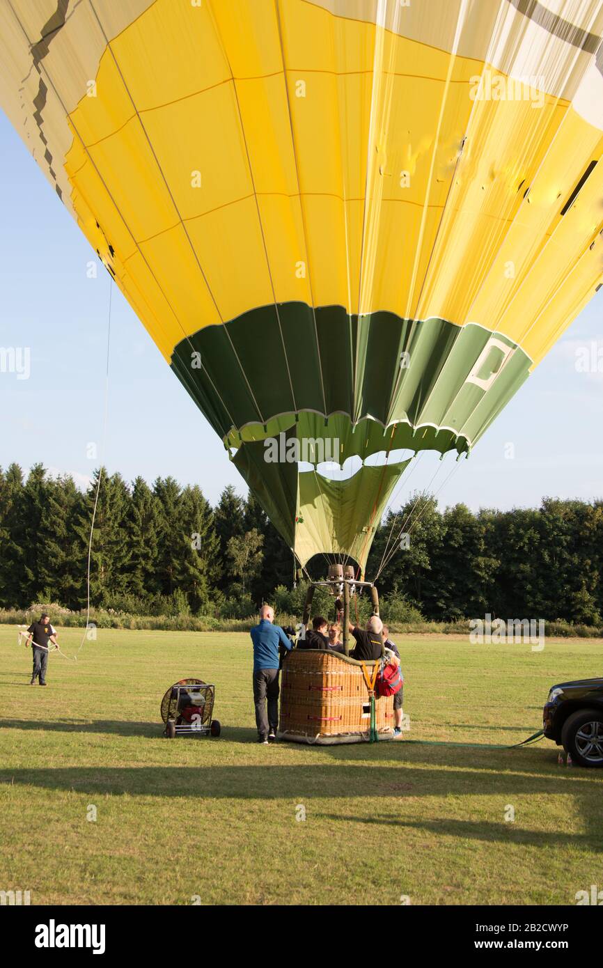 Hot air balloon before take off Stock Photo - Alamy