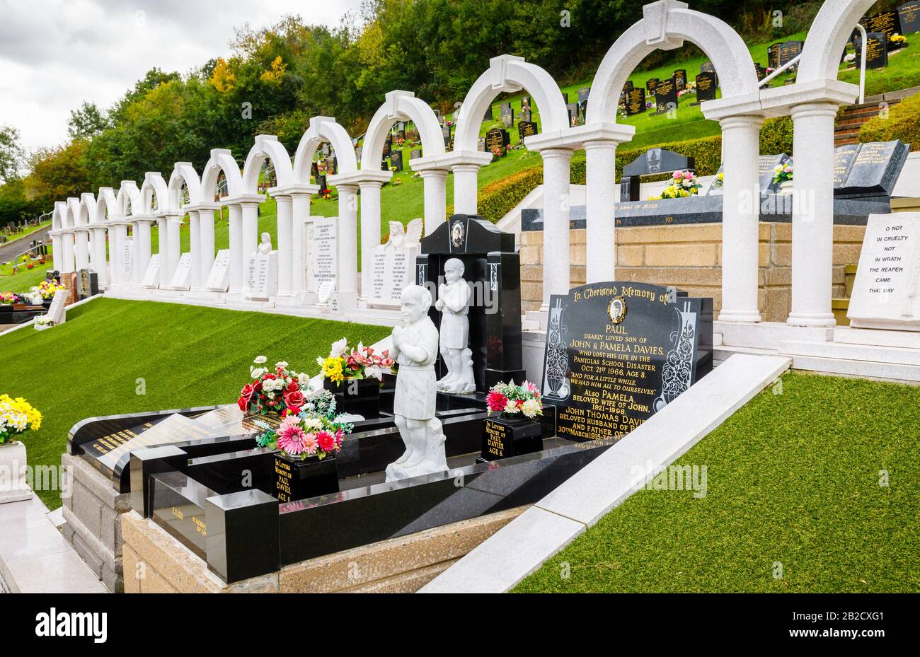 Memorial arches and graves, Bryntaf Cemetery, Aberfan Cemetery ...