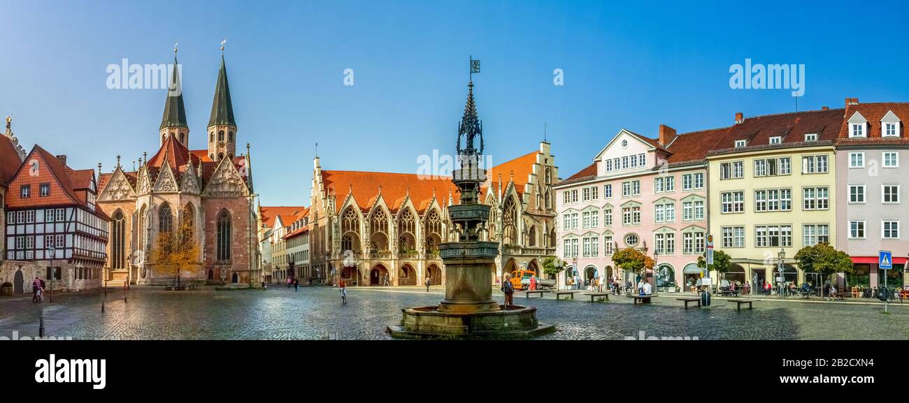 Market and City hall, Braunschweig, Germany Stock Photo - Alamy