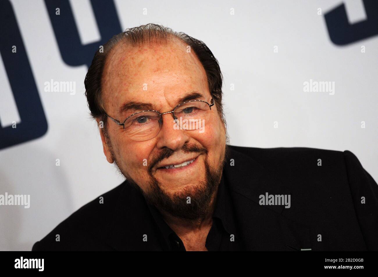 Joy new york premiere hi-res stock photography and images - Alamy