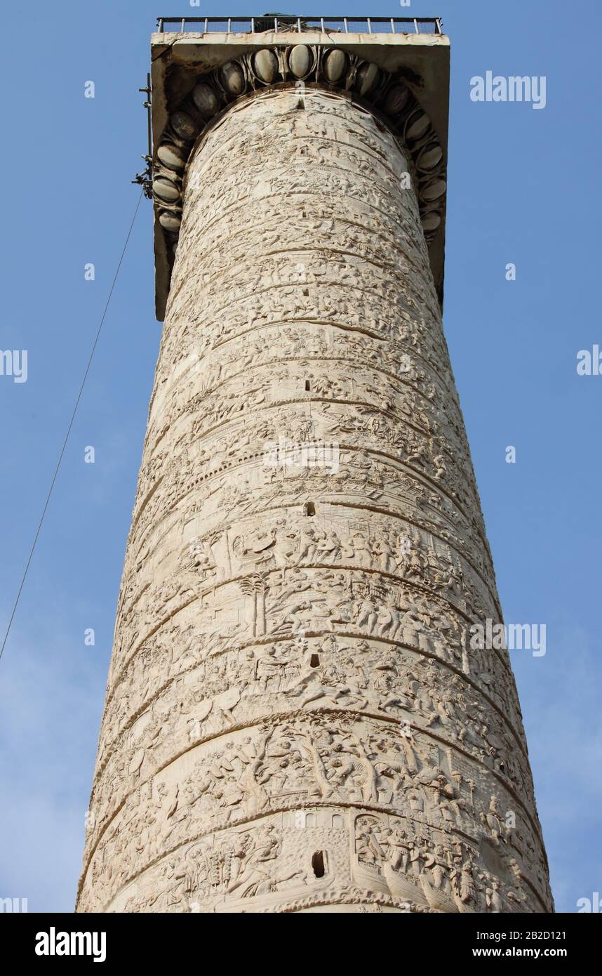 Trajan s column hi-res stock photography and images - Alamy