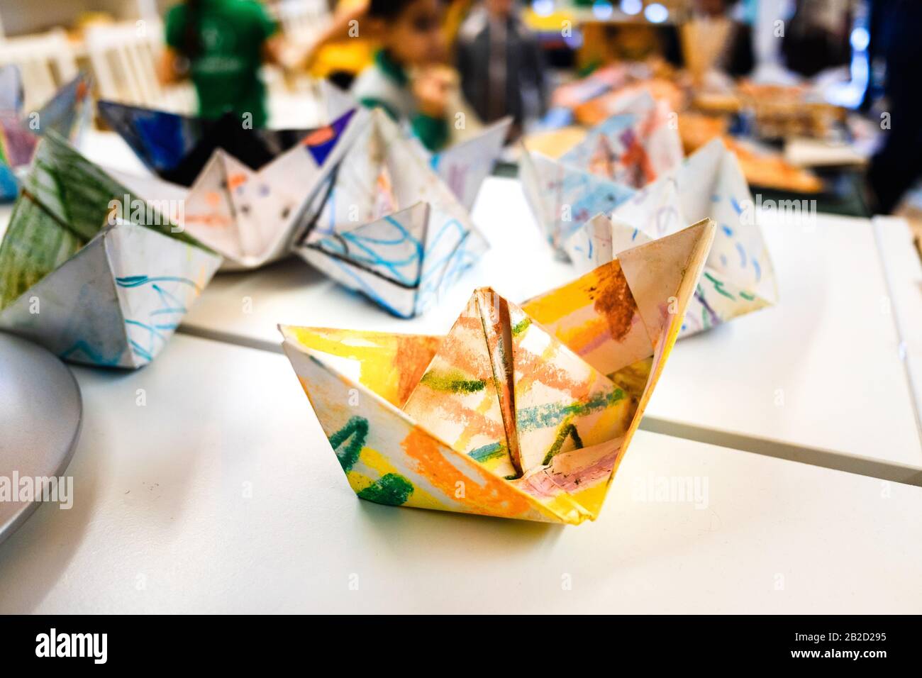Homemade paper boats decorated with colors for children a day of crafts ...