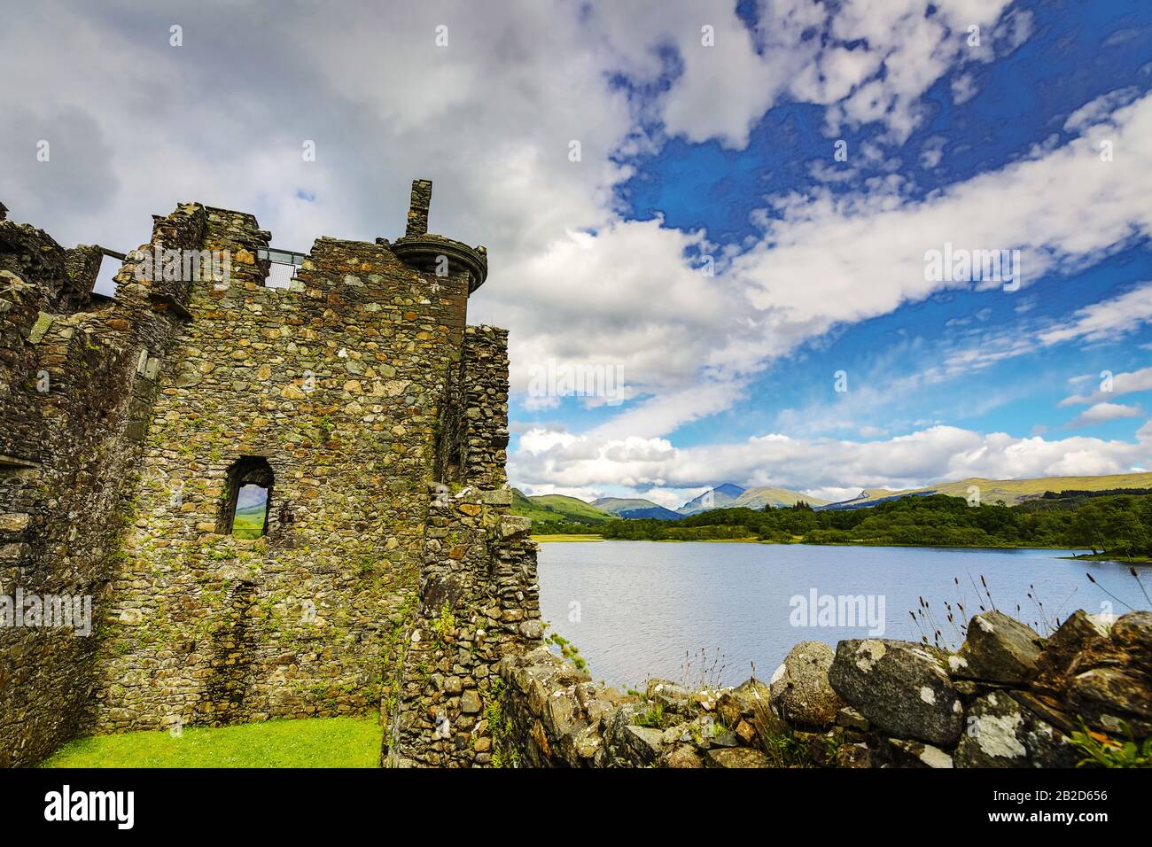 Ancient Scottish medieval buildings and beautiful landscape of ...