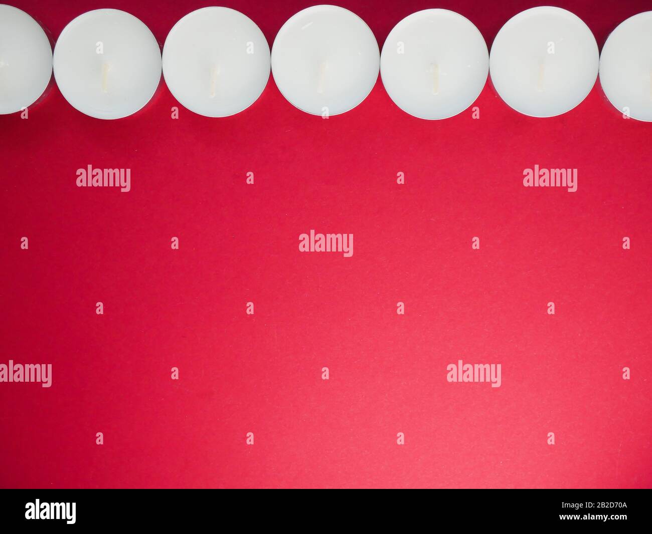 Red candle photo hi-res stock photography and images - Alamy