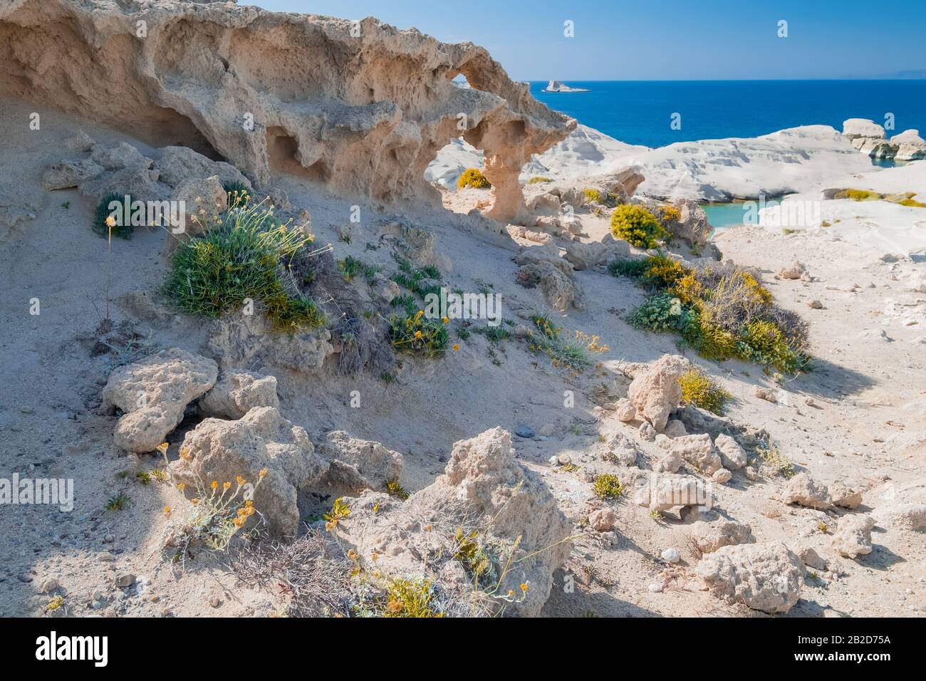 White rock cliff milos island hi-res stock photography and images - Alamy
