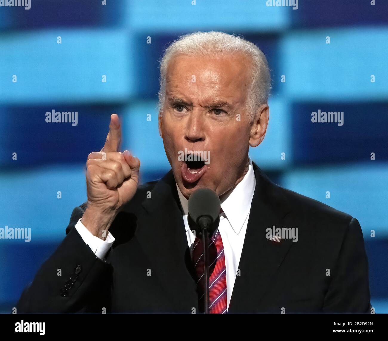 Finger pointing biden hi-res stock photography and images - Alamy