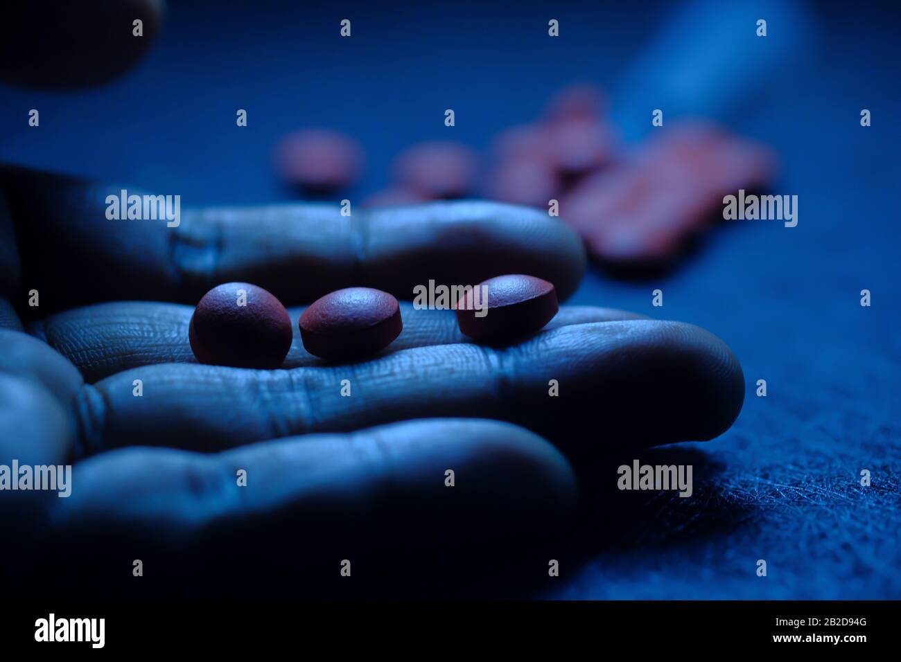 Illegal drugs alcohol hi-res stock photography and images - Alamy