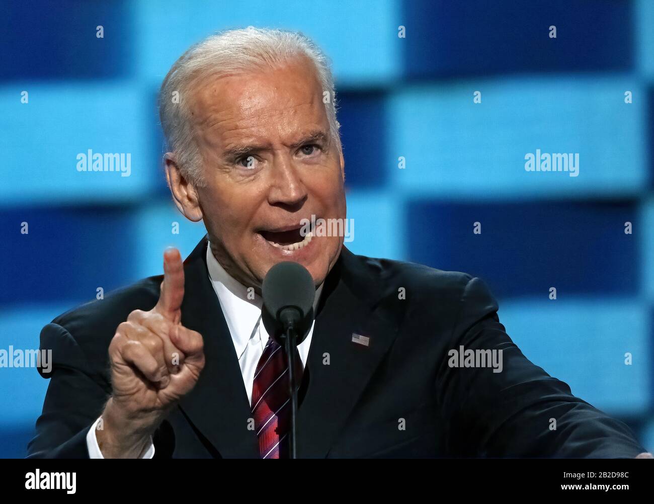 Finger pointing biden hi-res stock photography and images - Alamy