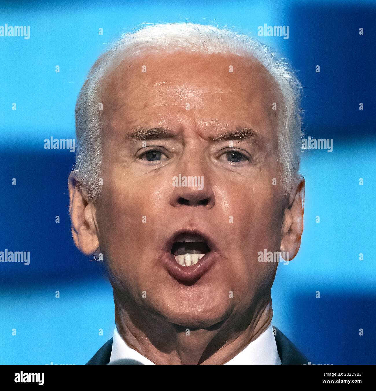 Joe biden pointing hi-res stock photography and images - Alamy