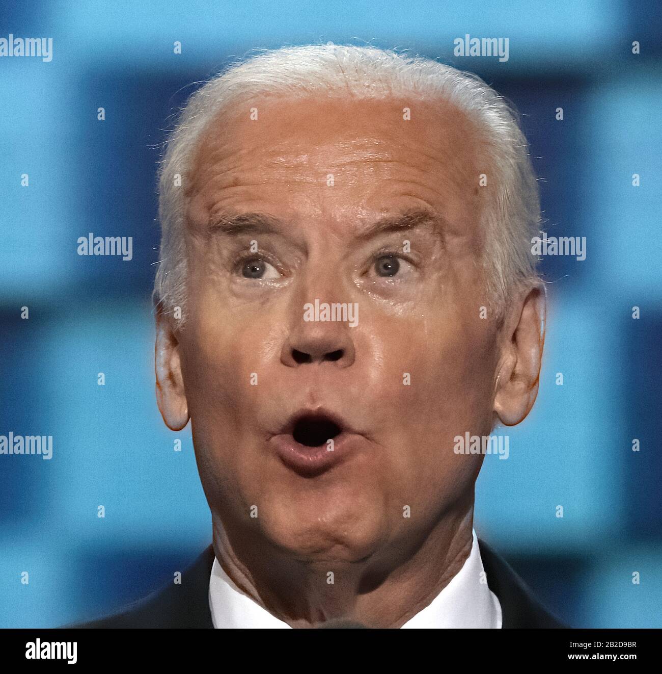 Finger pointing biden hi-res stock photography and images - Alamy