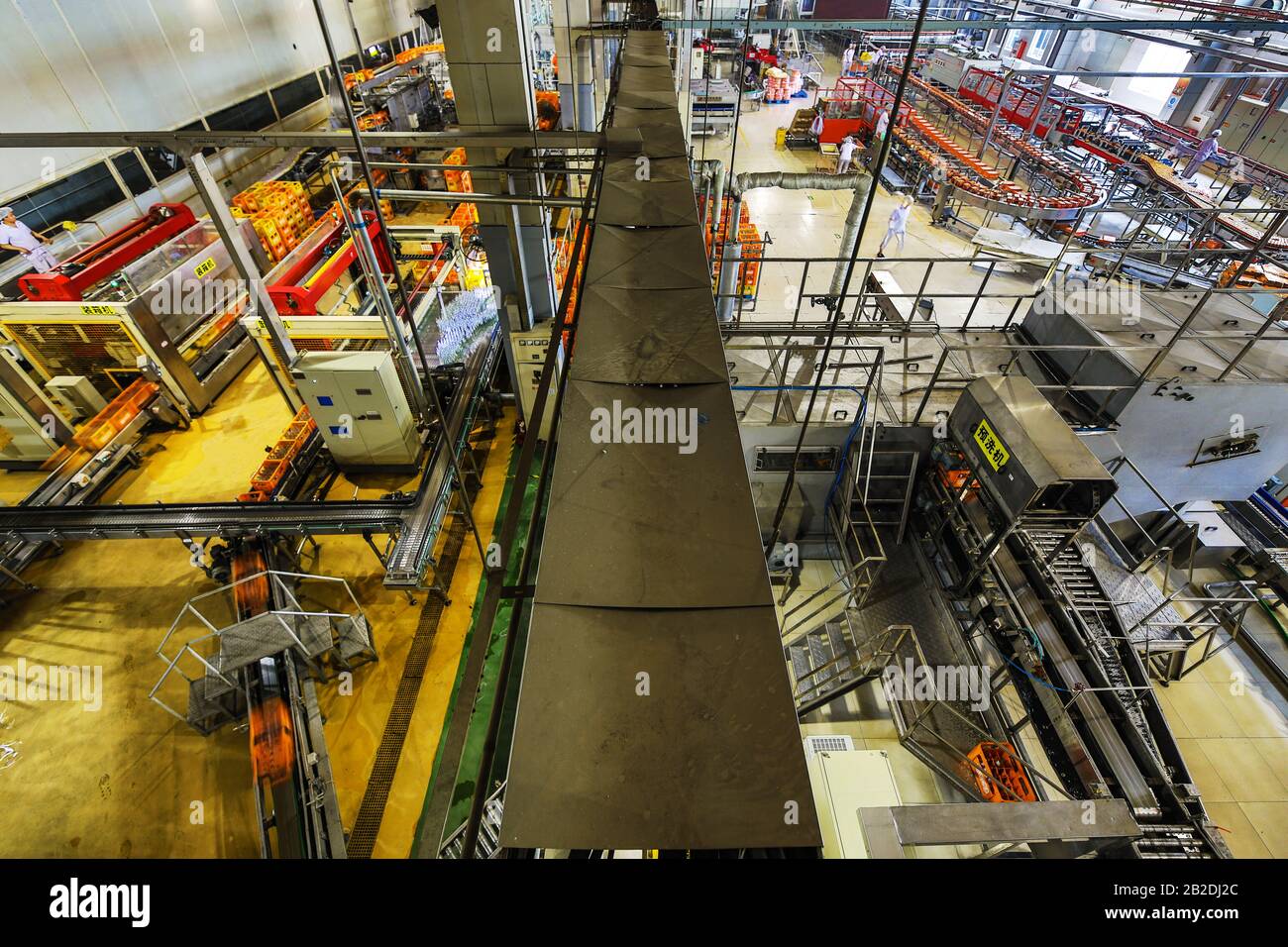 Drinks manufacturing china hi-res stock photography and images - Alamy